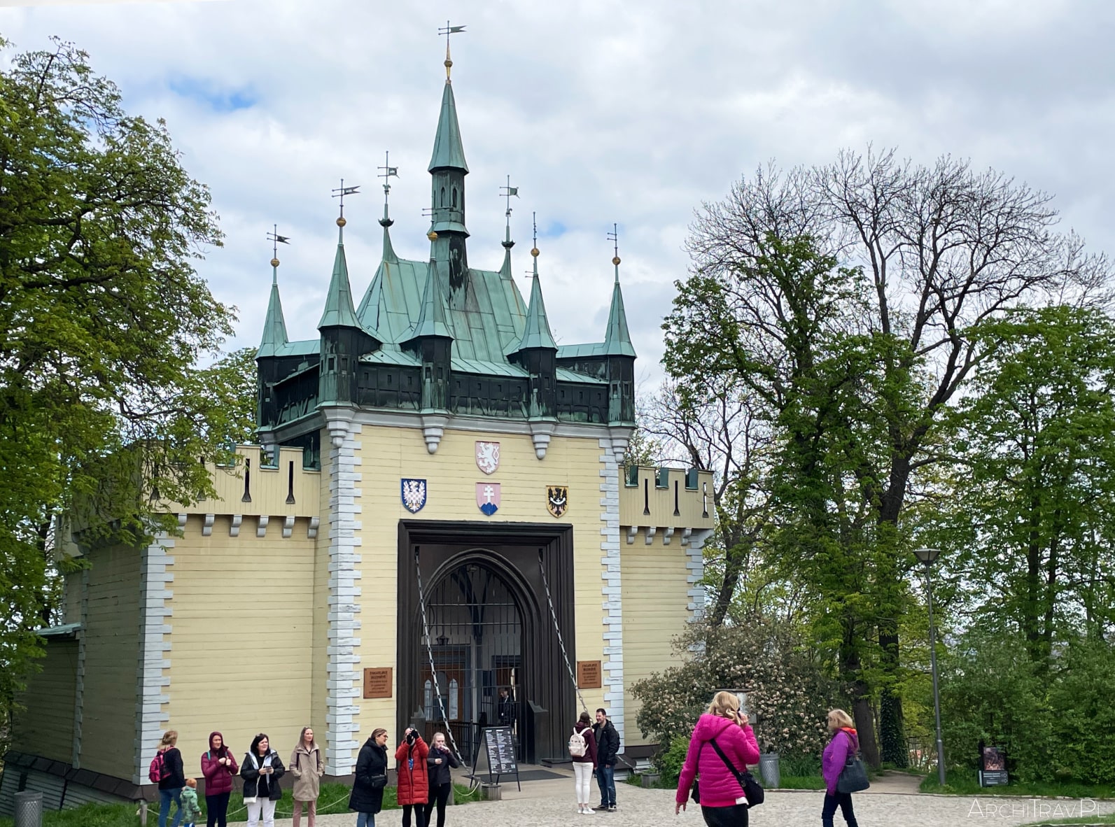 Kolejka linowa na Petřín - ArchiTrav.pl